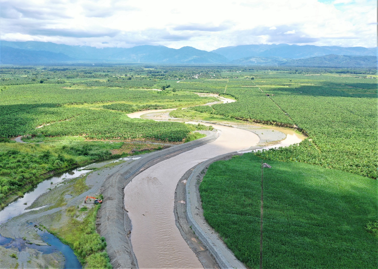 Protective Structures Built Along Upper Agusan River in Davao de Oro ...